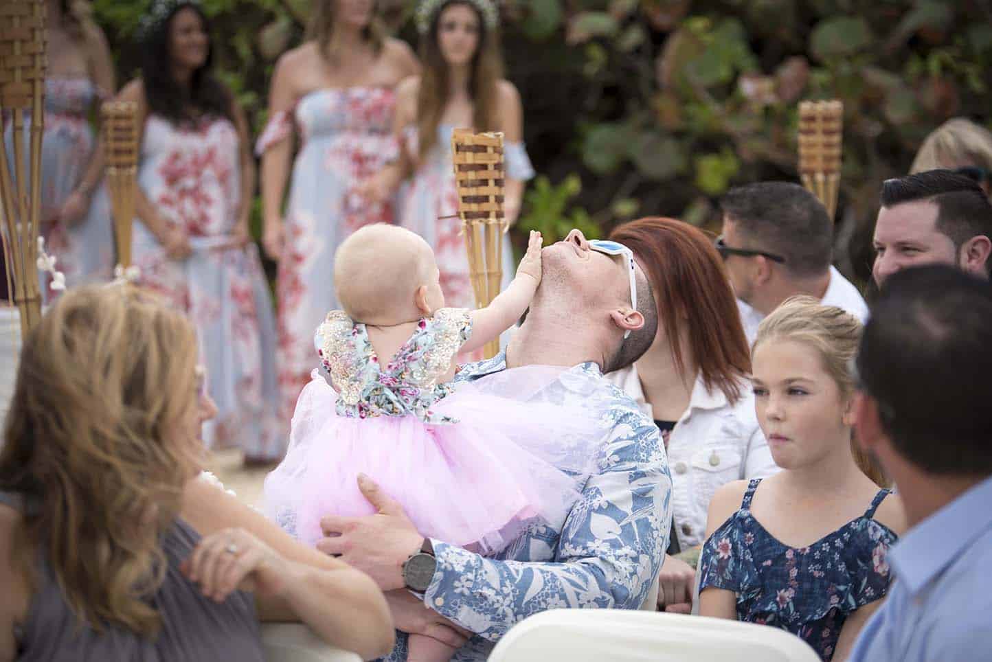 Unplugged Weddings: Why it's important to politely ask your guests to ...